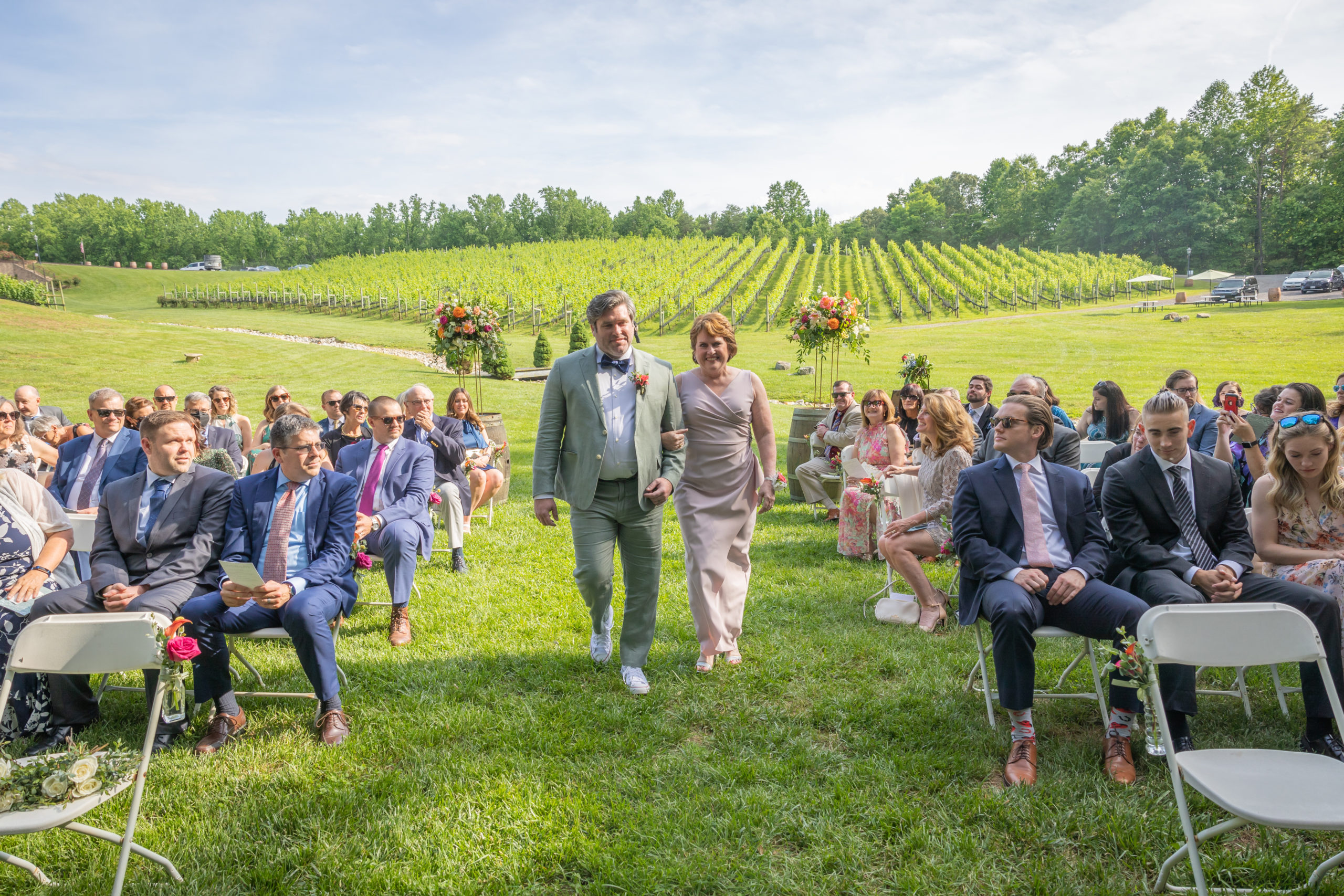 Tailored Elegance: Designing Your Ceremony Decor to Reflect Your Love ...